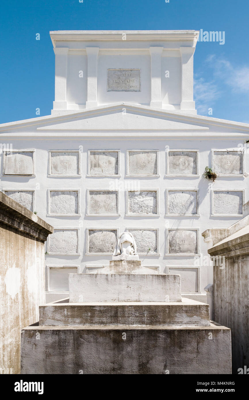 Historic Tombs in the St Louis Cemetery No 1, New Orleans, Louisiana ...