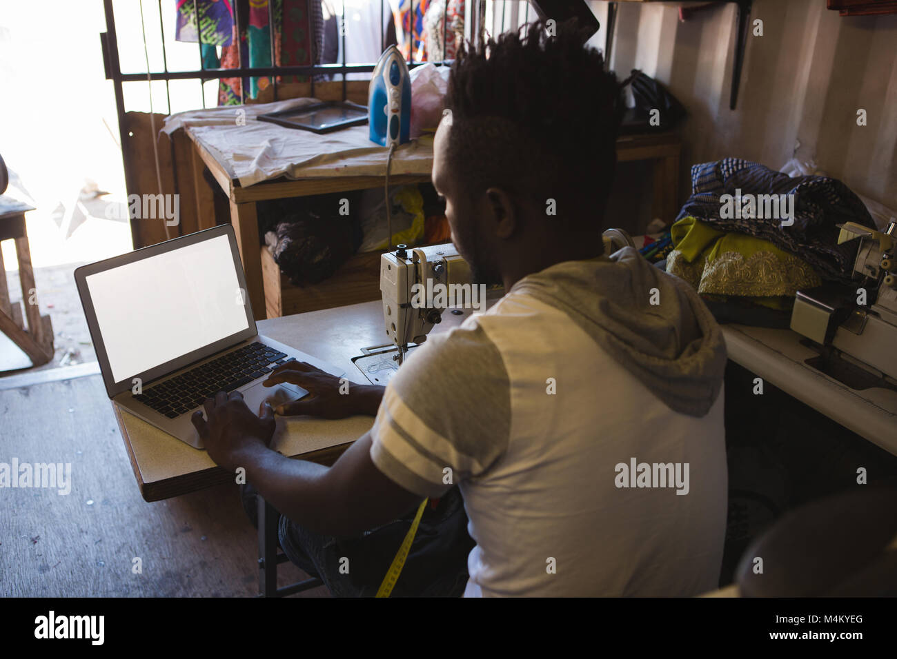Laptop africa hi-res stock photography and images - Alamy