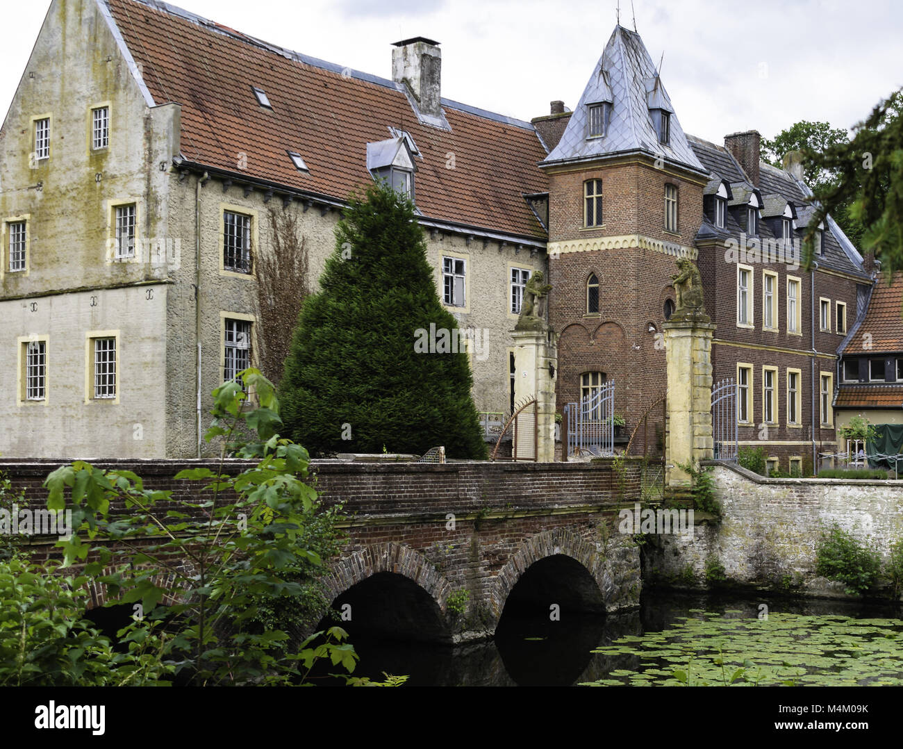 Water castle, Senden, North Rhine-Westphalia, Germany Stock Photo - Alamy