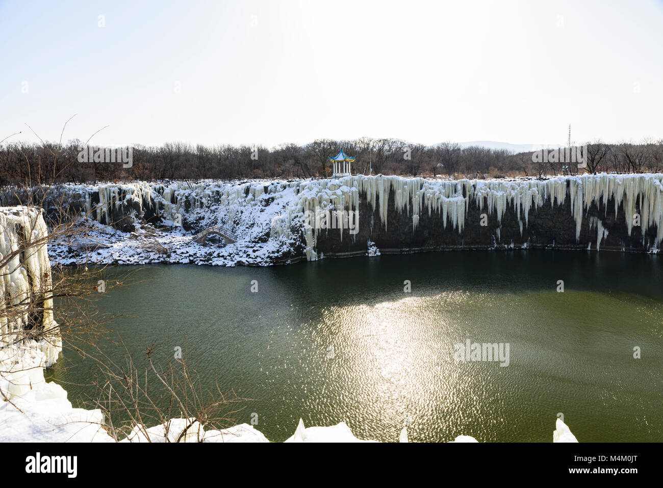 Diaoshuilou Waterfall (Howering Mansion Falls) is the world largest ...