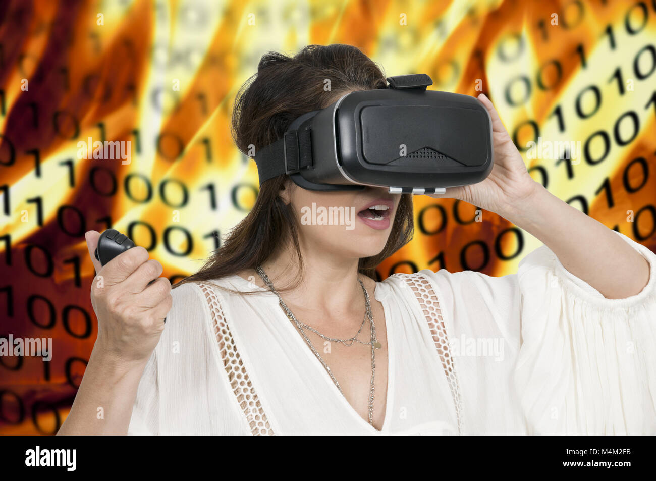 Virtual Reality Goggles Stock Photo - Alamy