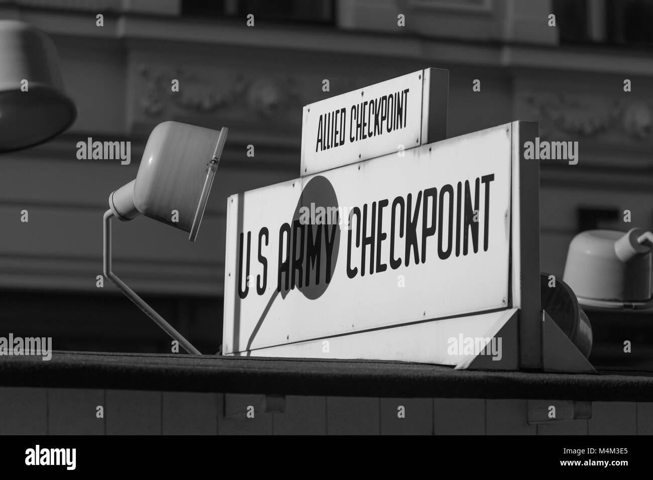 checkpoint charlie berlin germany black and white Stock Photo - Alamy