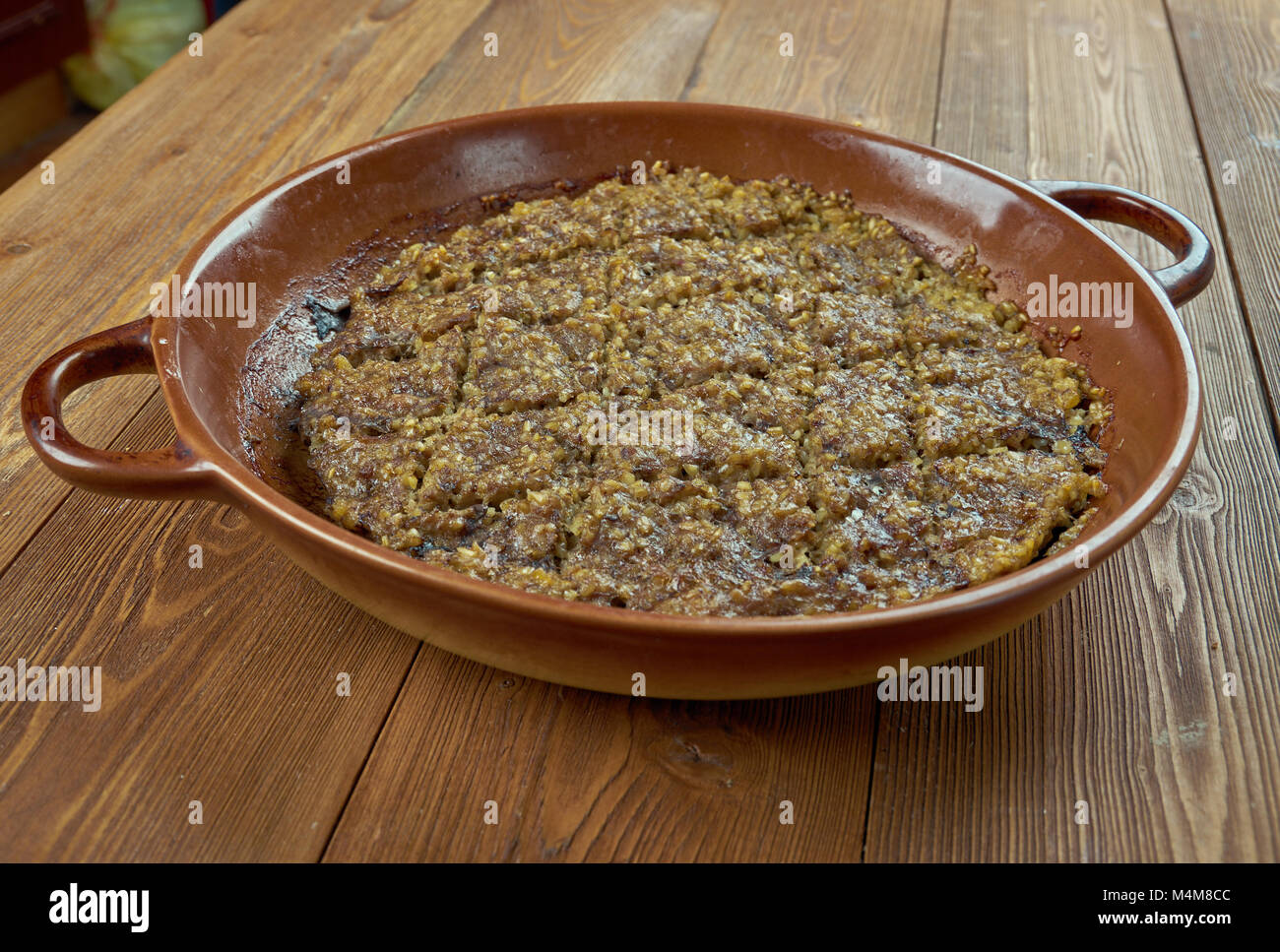 Kibbeh bil sayneeyeh hi-res stock photography and images - Alamy
