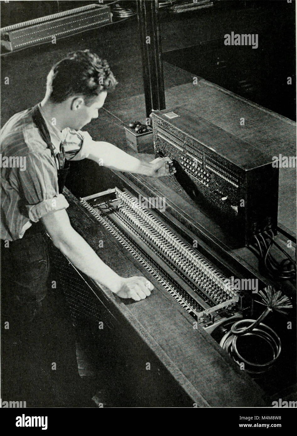 The bell system technical journal 1922 hi-res stock photography and ...