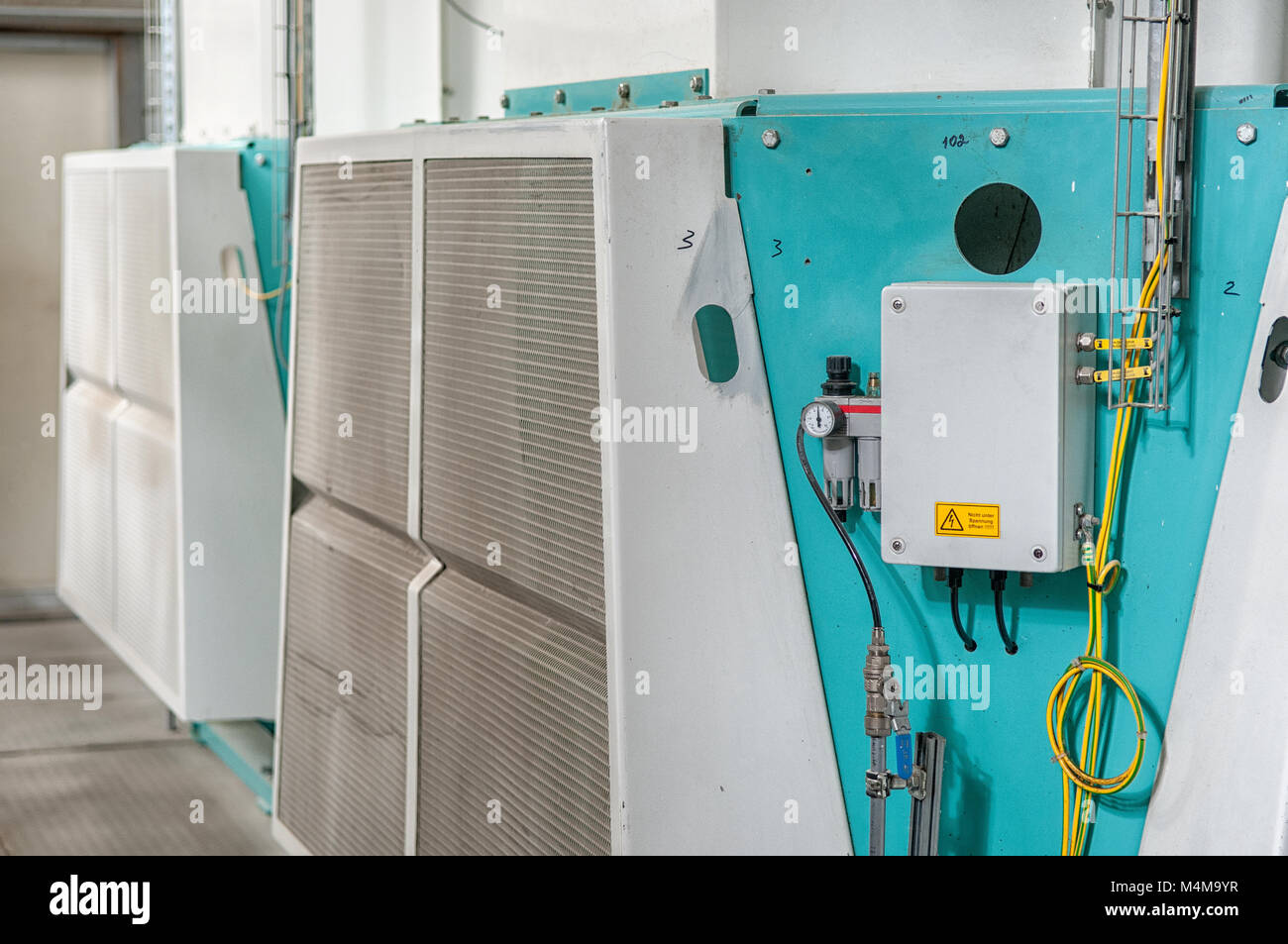 Feed production assembly line hi-res stock photography and images - Alamy