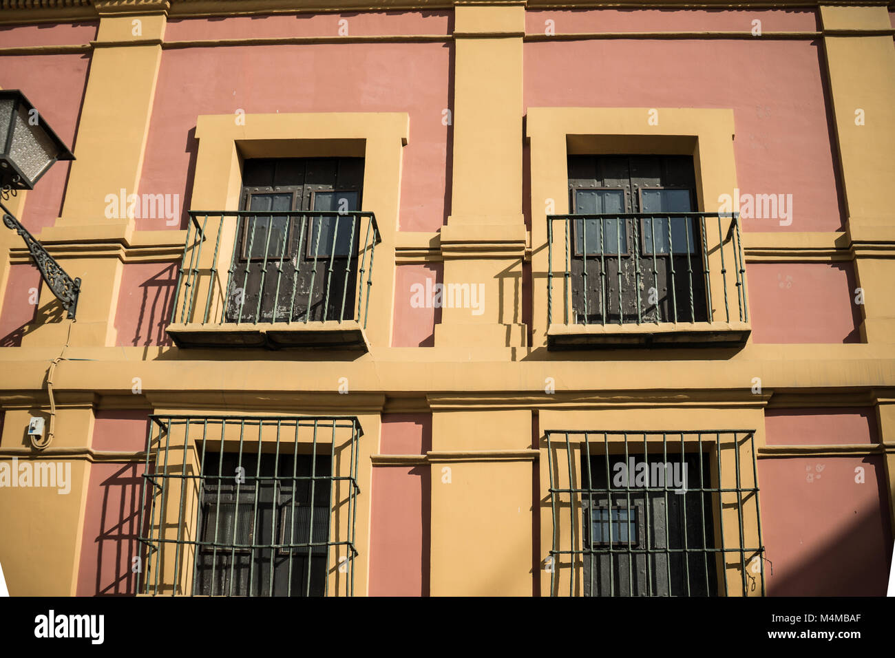 Streets of seville hi-res stock photography and images - Alamy