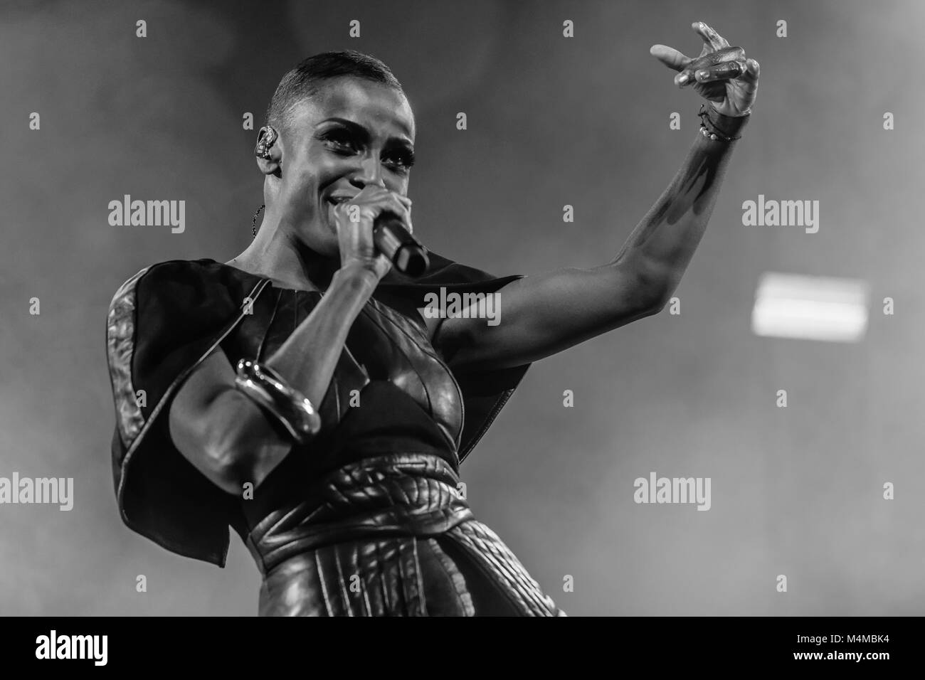 Morcheeba Black and White Stock Photos & Images - Alamy