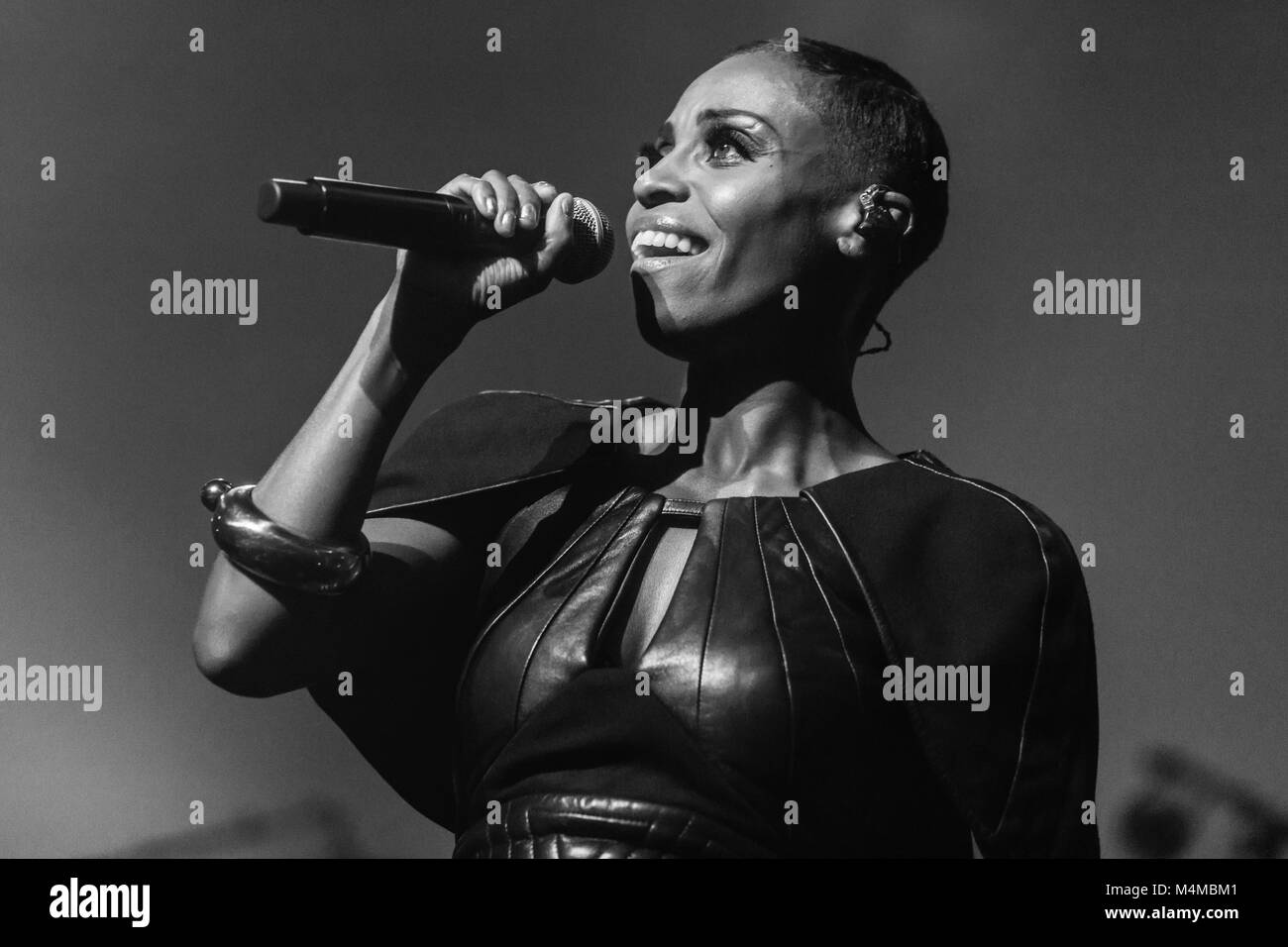 Morcheeba Black and White Stock Photos & Images - Alamy