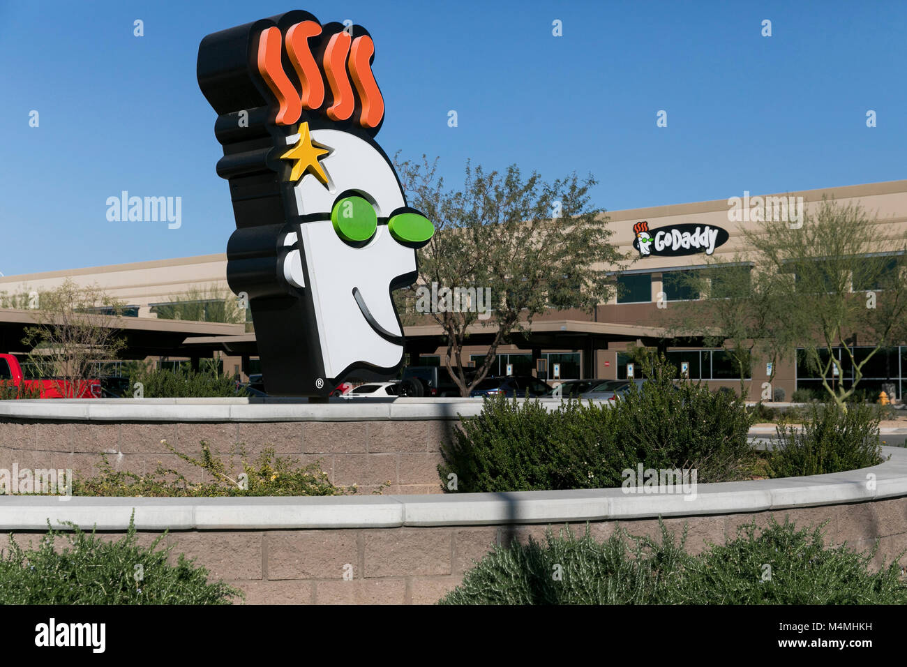 Godaddy logo hi-res stock photography and images - Alamy