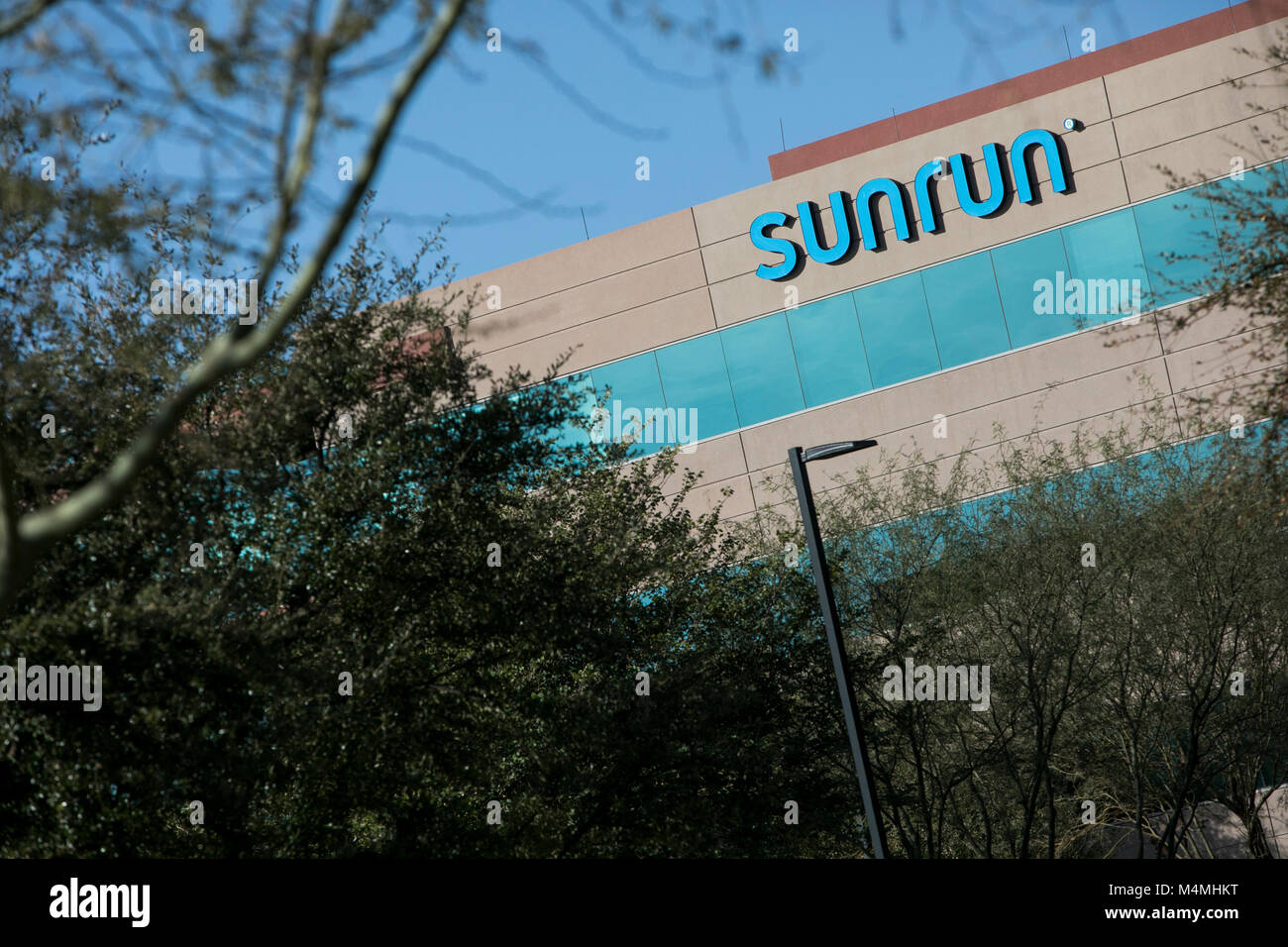 Sunrun logo hi-res stock photography and images - Alamy
