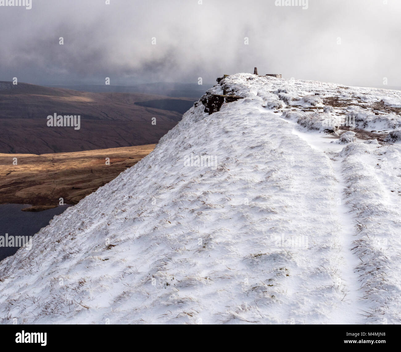 Llyn y fan fawr hi-res stock photography and images - Alamy
