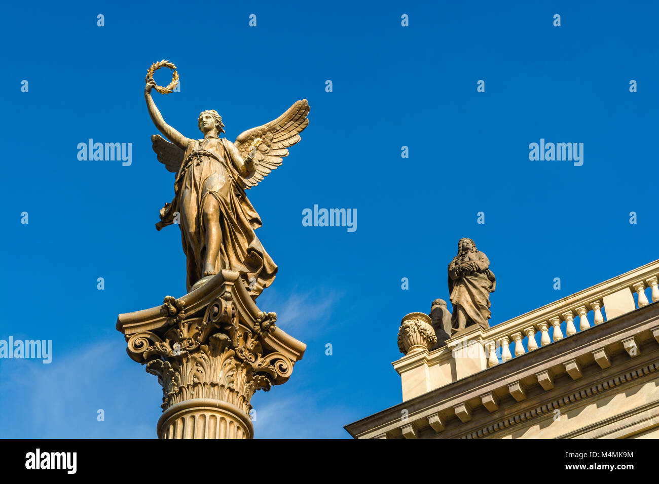 Prague golden statue hi-res stock photography and images - Alamy