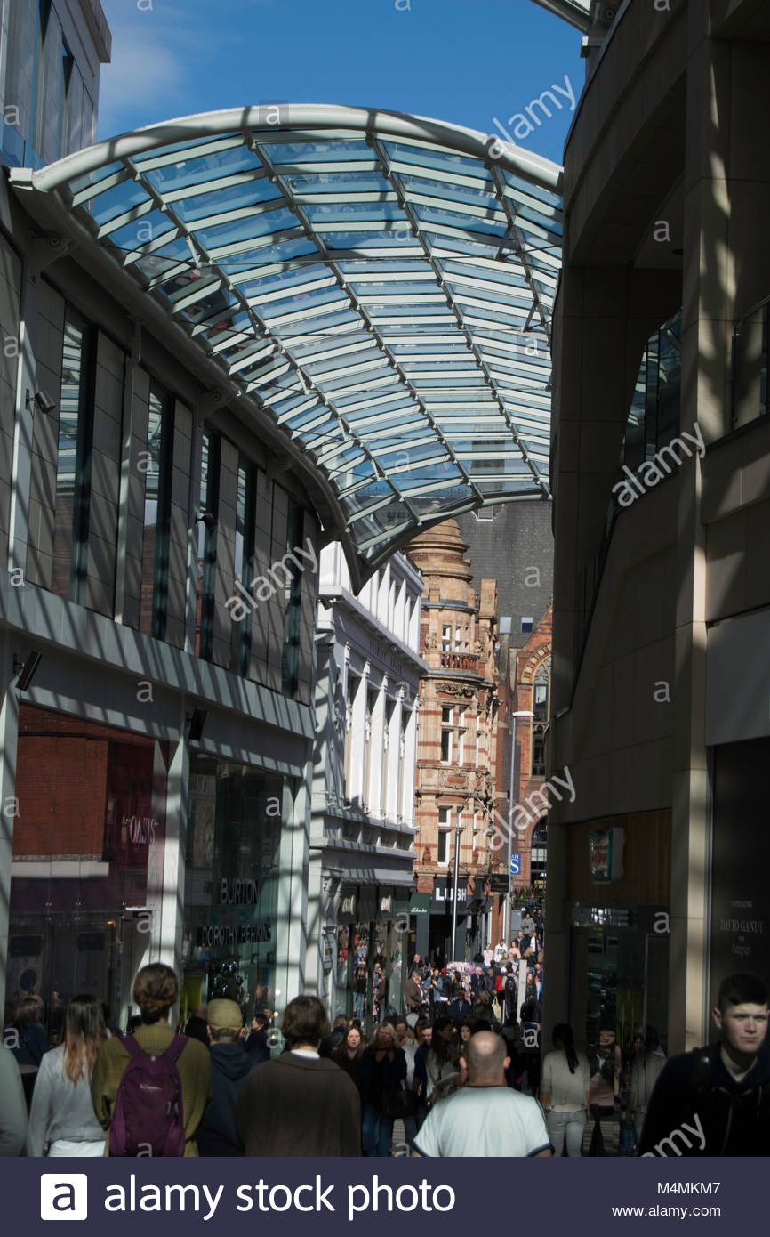 Trinity Leeds Shopping Centre Stock Photos & Trinity Leeds Shopping ...