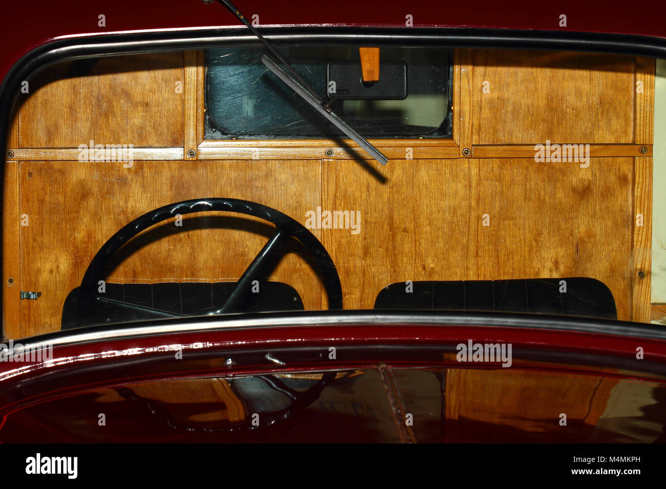 Vehicle windscreen hi-res stock photography and images - Alamy