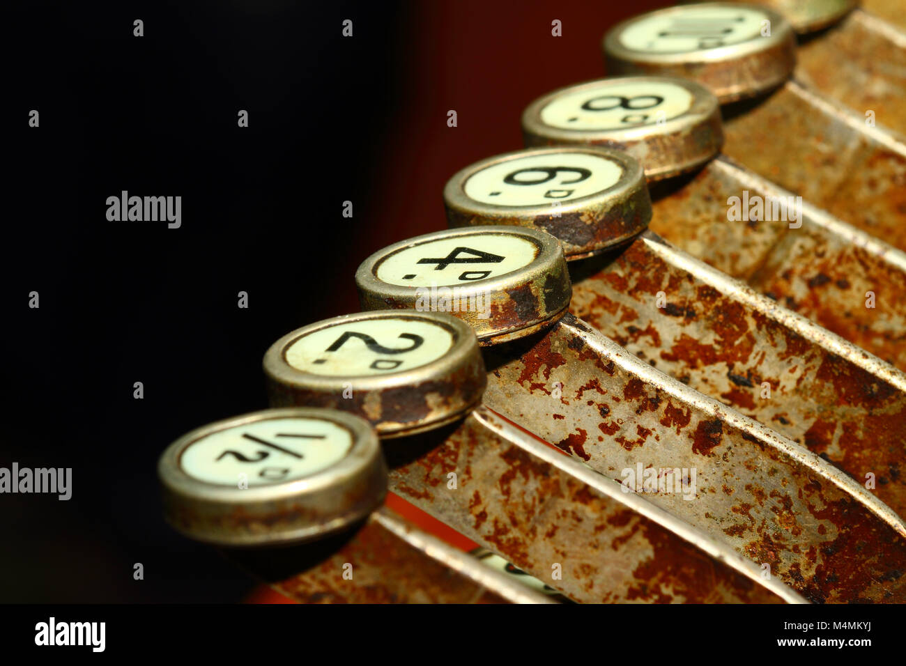 Money pre decimal and decimal hi-res stock photography and images - Alamy
