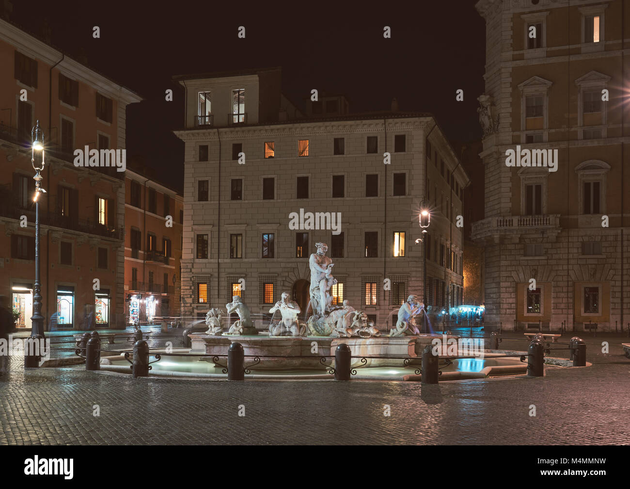 Rome, Piazza Navona, view of the fountains at night Stock Photo - Alamy