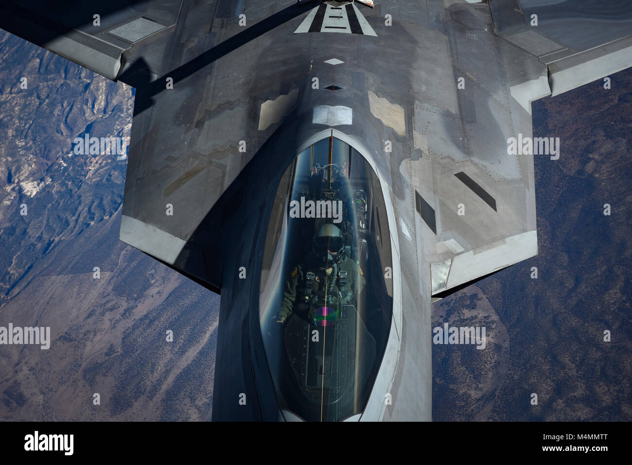 An F-22 Raptor fighter jet assigned to the 27th Fighter Squadron at ...