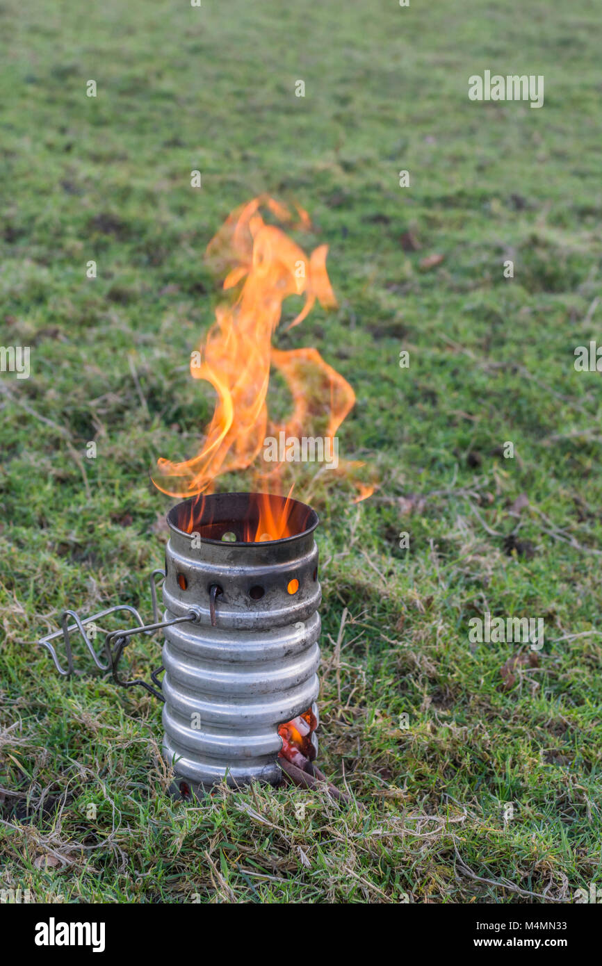 Aluminium emergency kettle (base unit) for boiling water - for survival ...