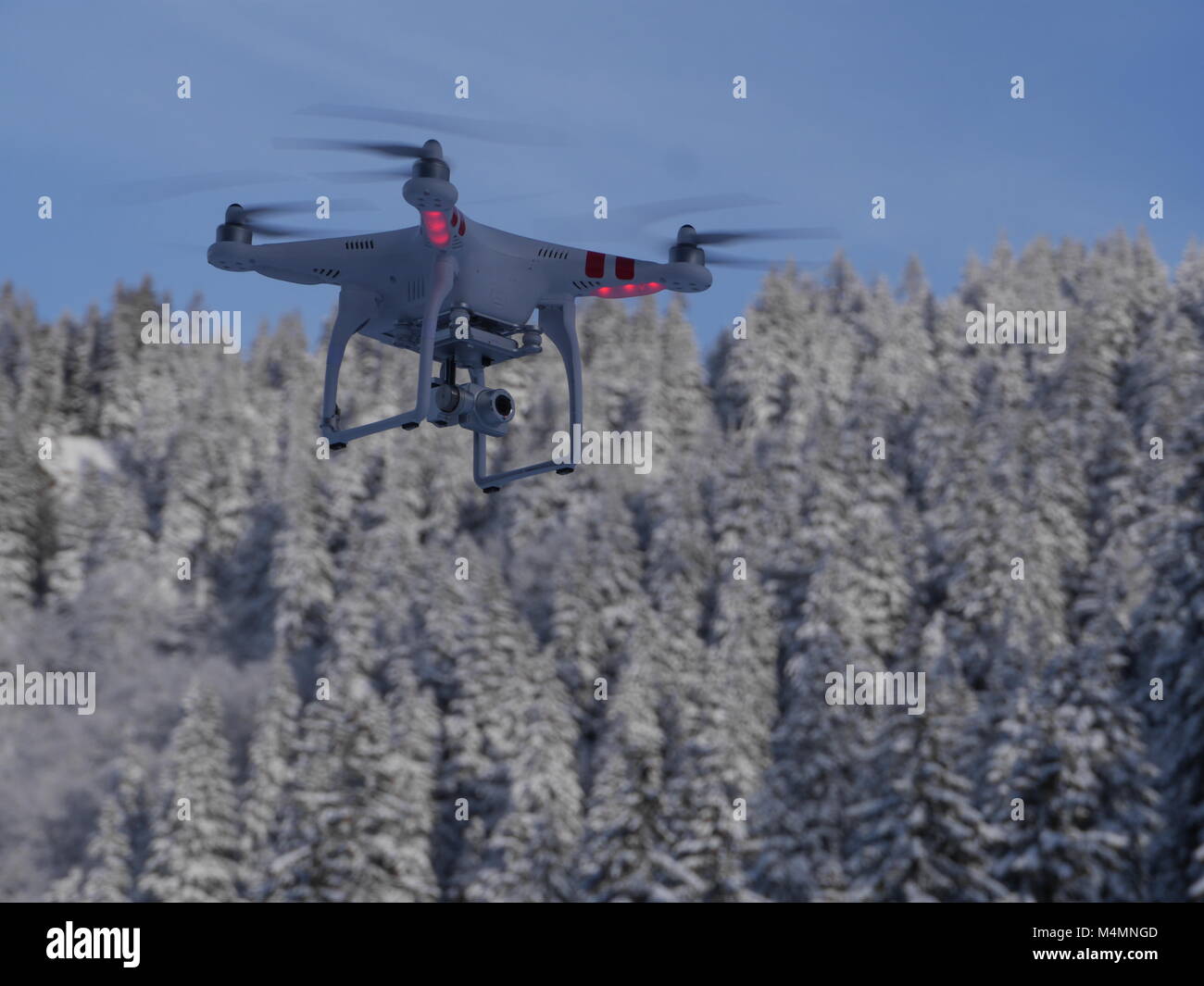 drone flying in winter Stock Photo - Alamy