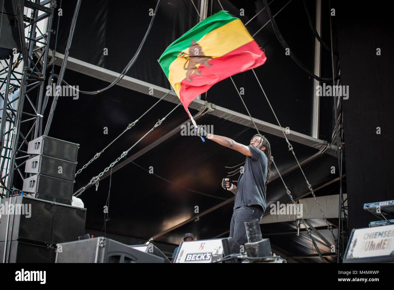 Damian marley concert hi-res stock photography and images - Alamy