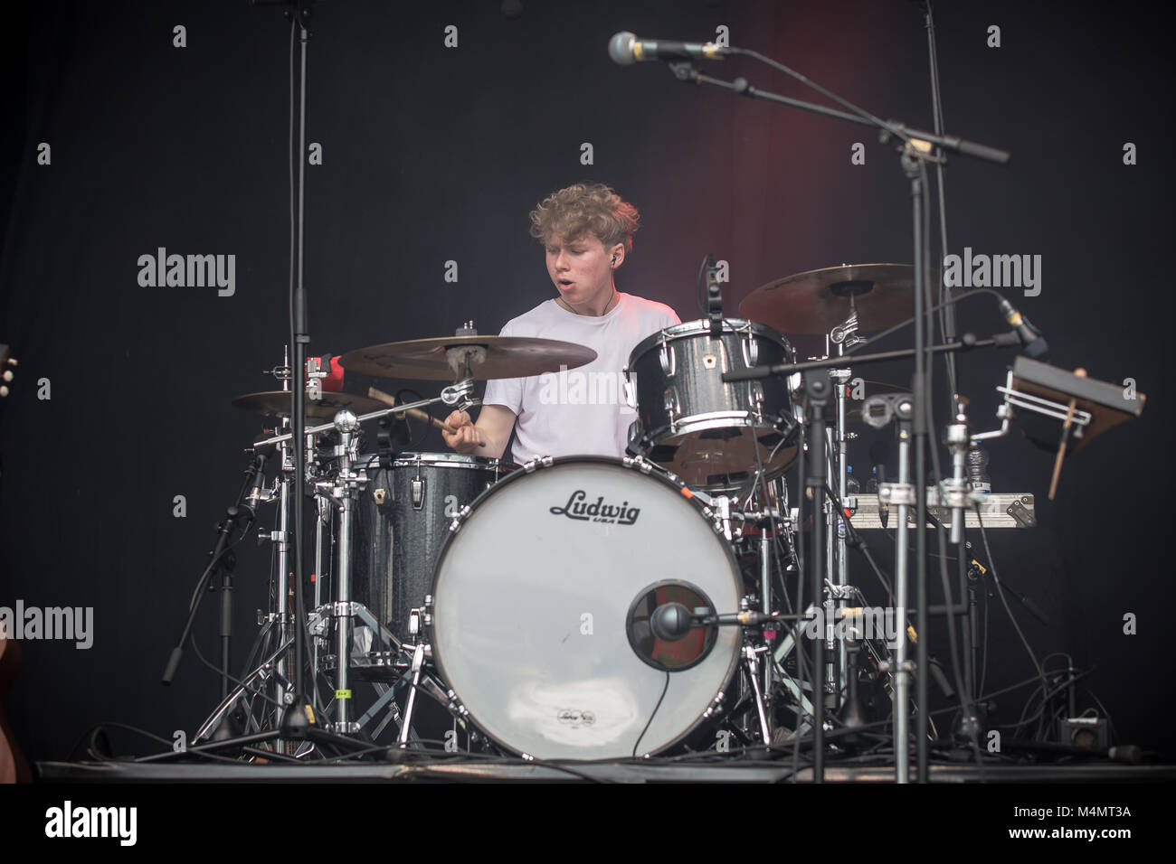 Giant rooks concert hi-res stock photography and images - Alamy