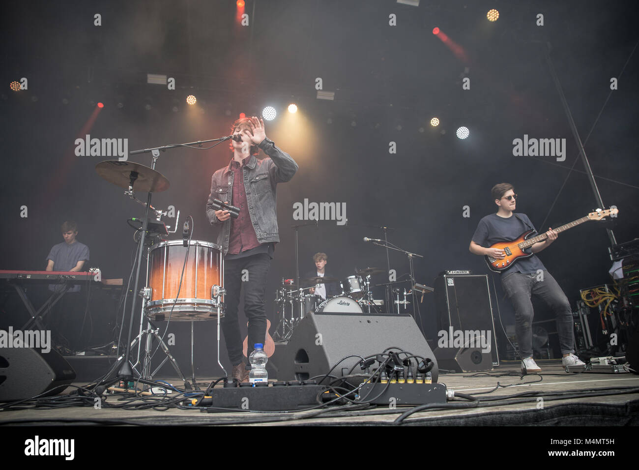 Giant rooks concert hi-res stock photography and images - Alamy