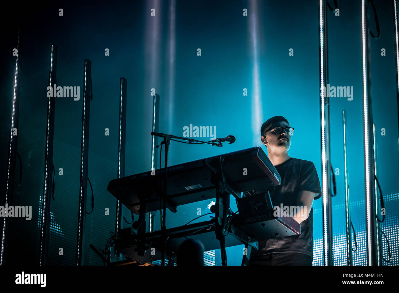 Alt j concert hi-res stock photography and images - Alamy