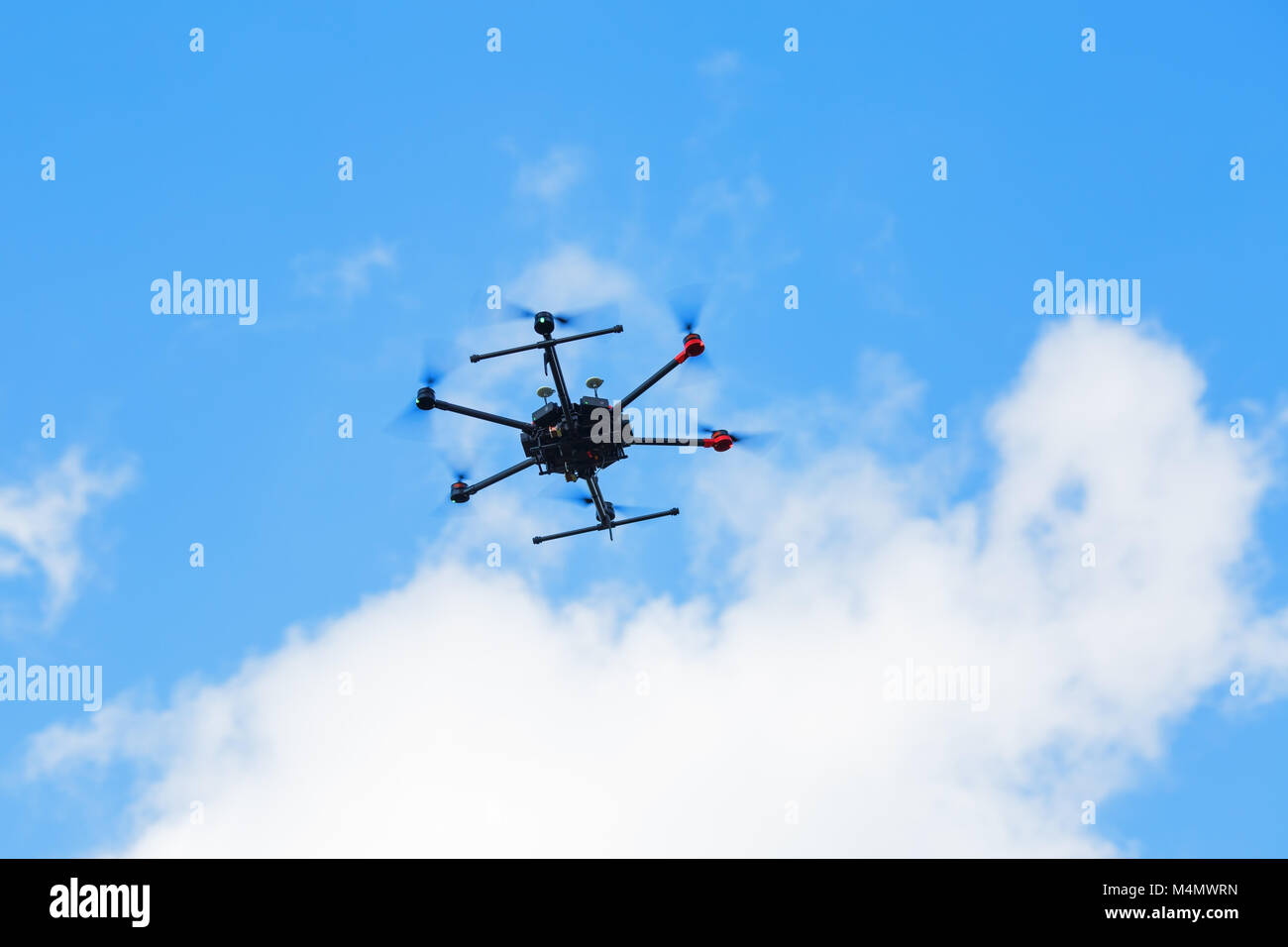 Hexacopter hi-res stock photography and images - Alamy