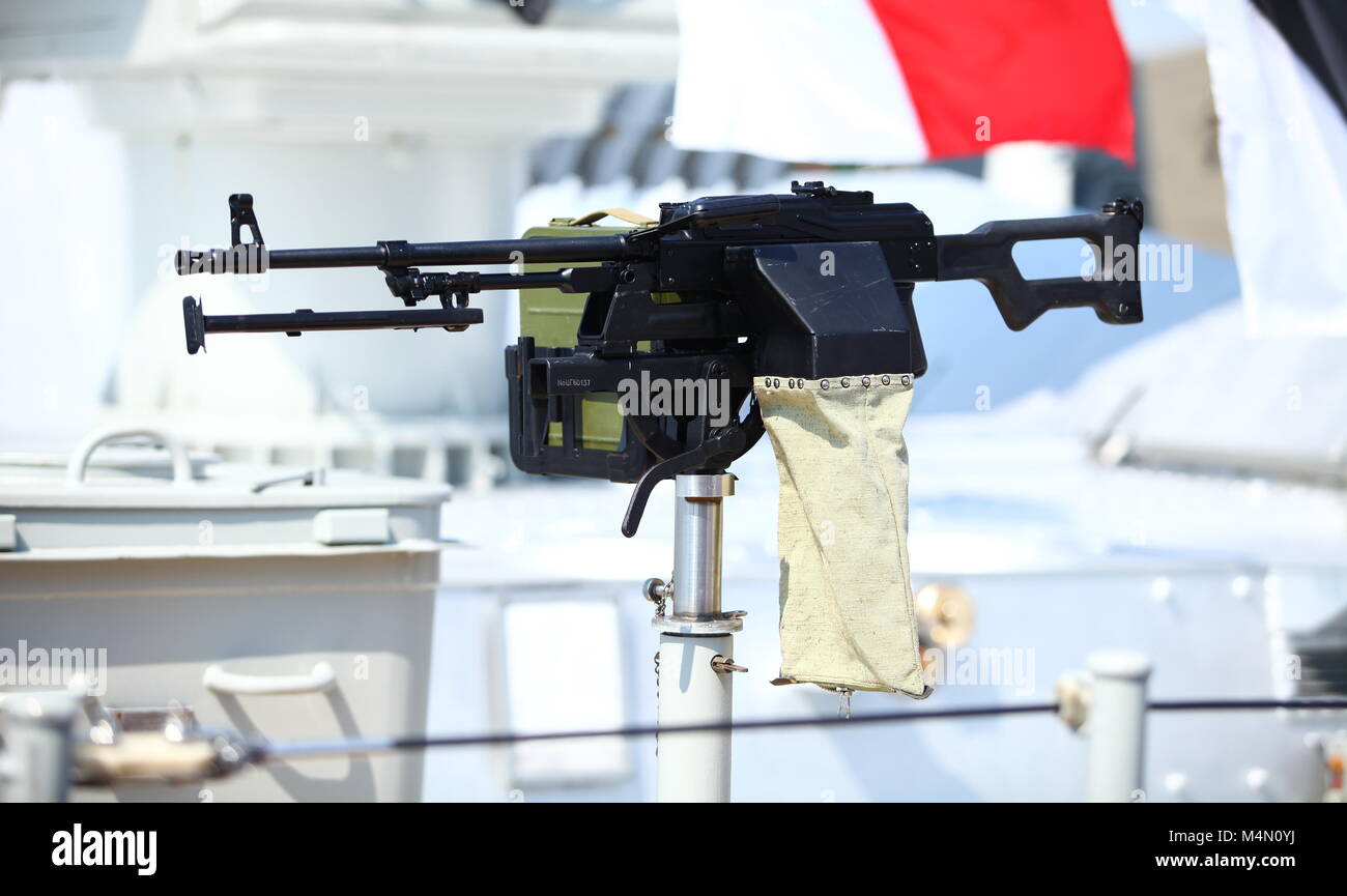 heavy machine gun close to Stock Photo - Alamy