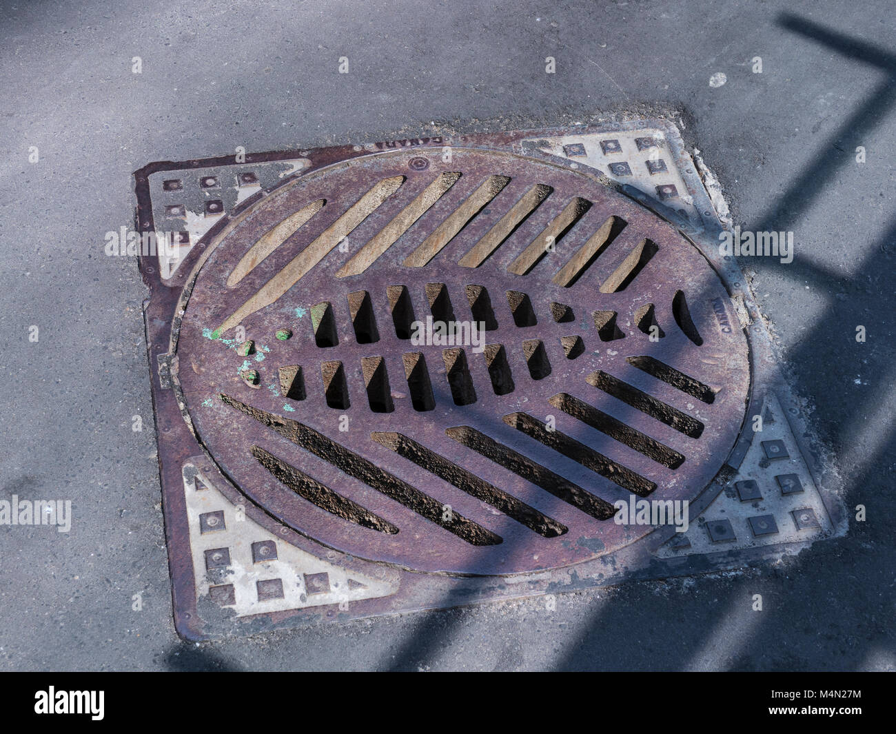 Fish sewer grate, Sparks Street Mall, Ottawa, Ontario, Canada Stock ...
