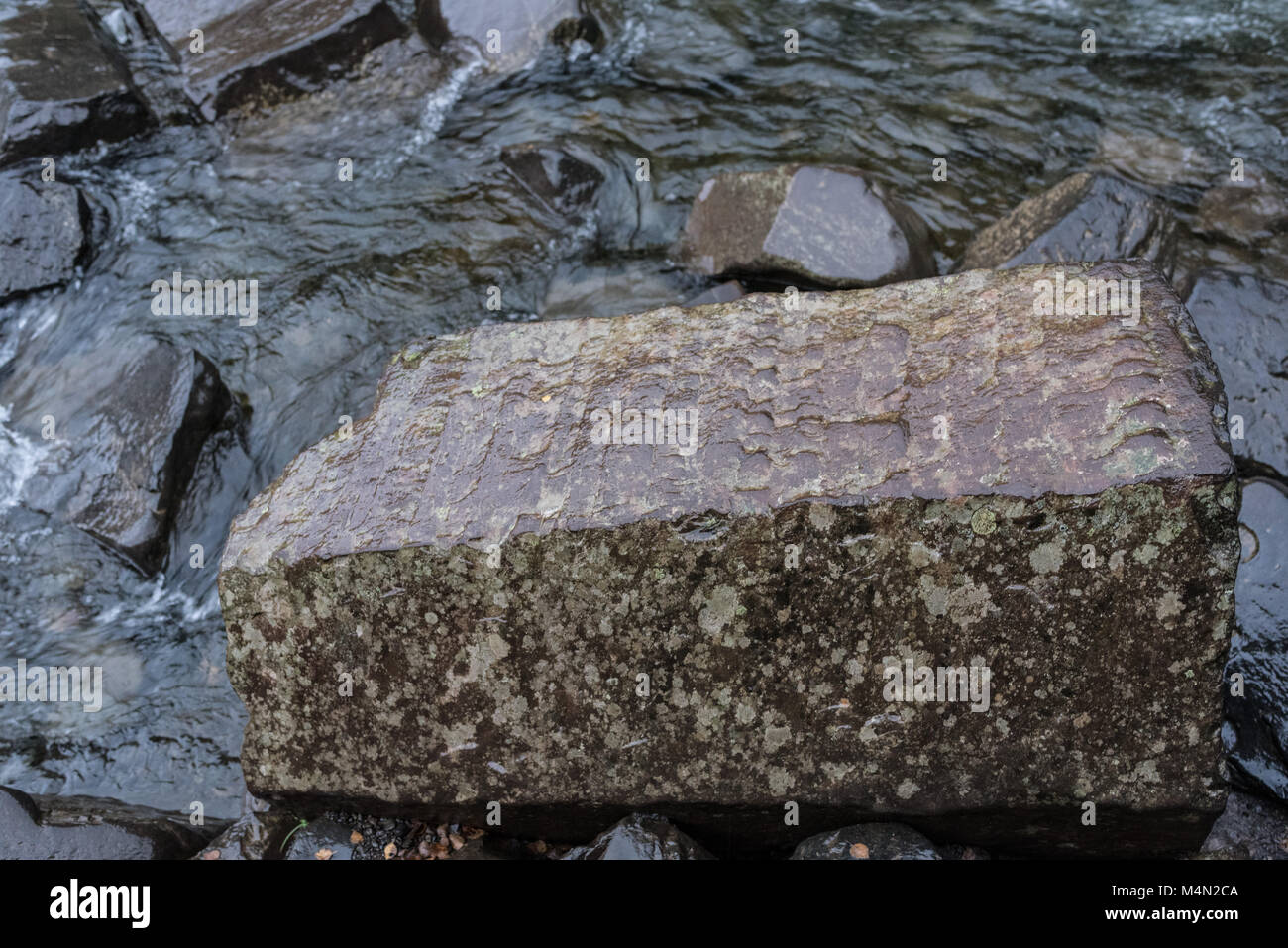 Basalt rock layers hi-res stock photography and images - Alamy