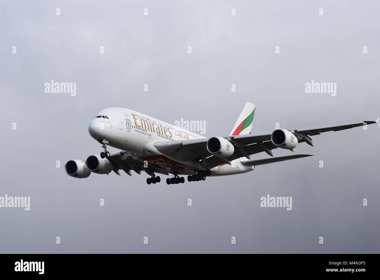 British airways airbus a330 hi-res stock photography and images - Alamy