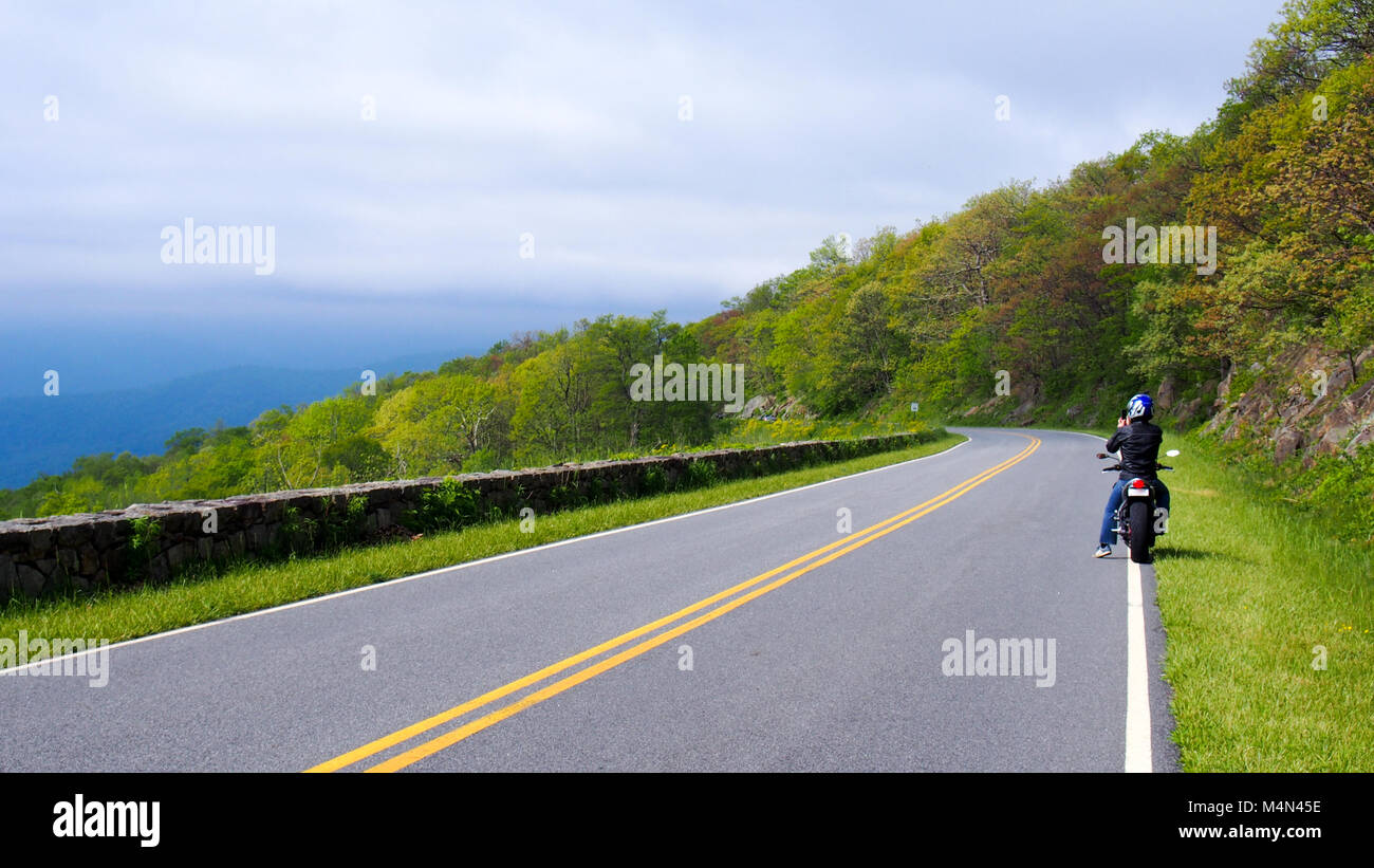 Skyline drive virginia bike hi-res stock photography and images - Alamy