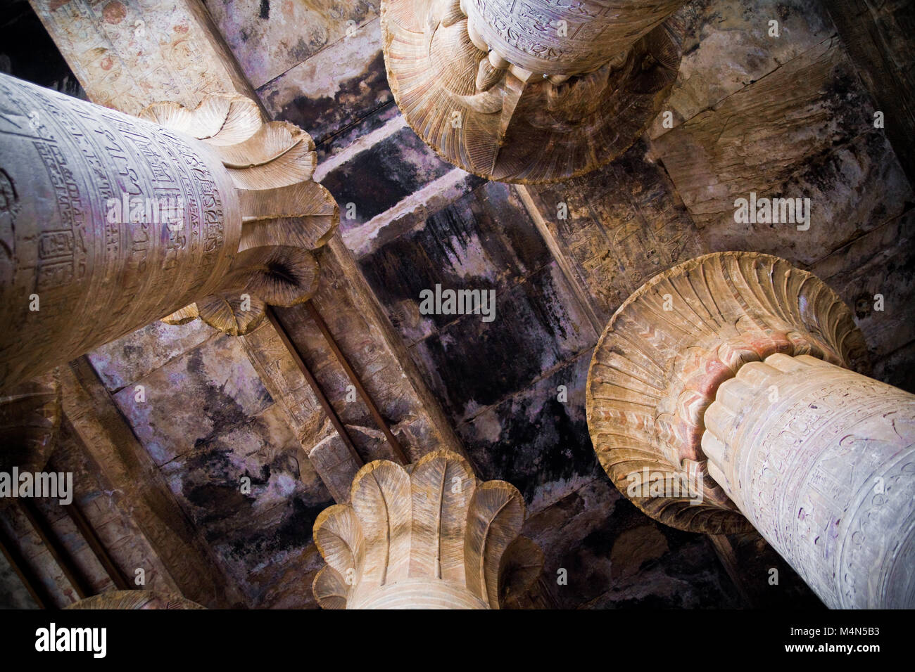 Hypostyle hall of the temple of Horus in Edfu, Egypt Stock Photo - Alamy