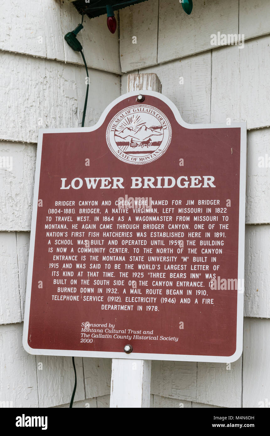 Information sign signage history hi-res stock photography and images ...