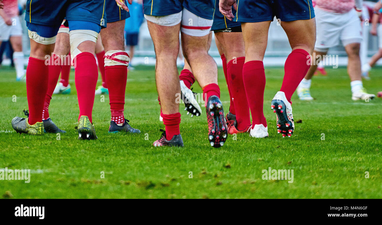 football team is on the field Stock Photo - Alamy