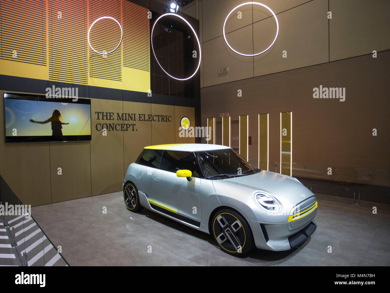 Mini metro car hi-res stock photography and images - Alamy