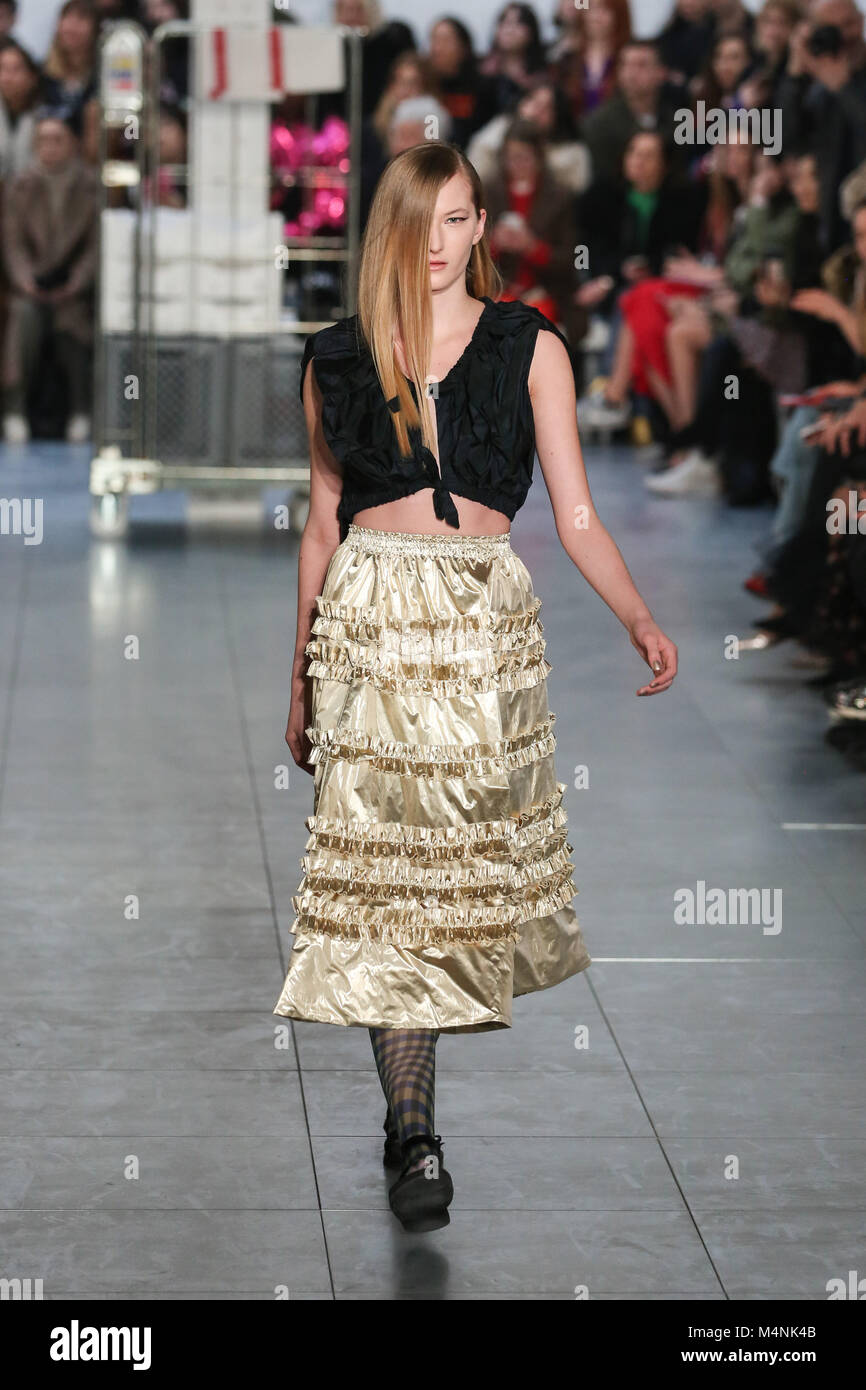 London, UK. 17th Feb, 2018. A Model seen walking the runway at Molly ...