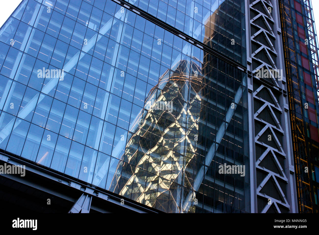 Leadenhall building and the gherkin side by side High Resolution Stock ...