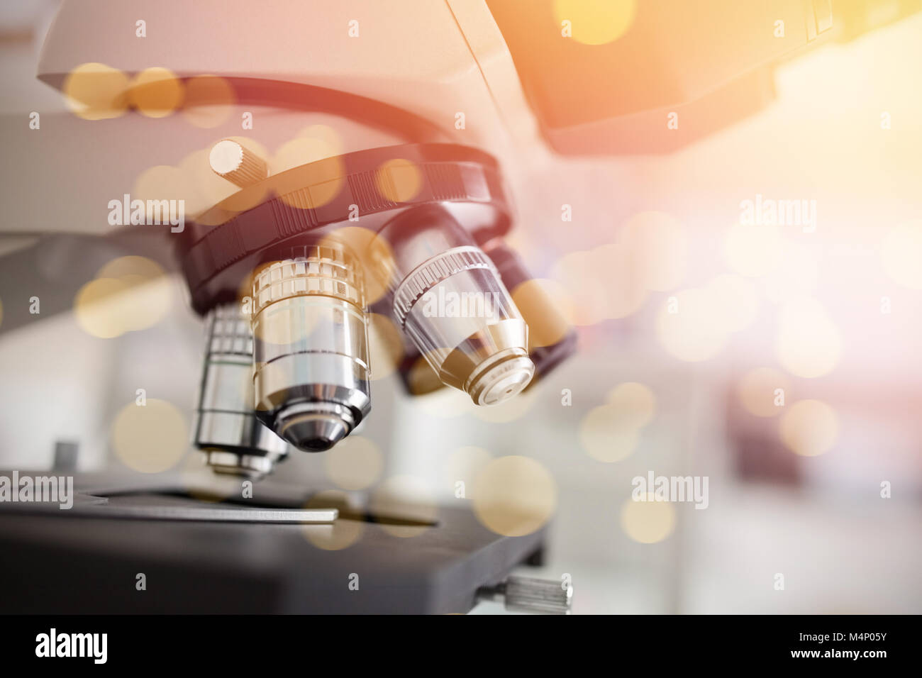 Microscope microscopy medical optics research hi-res stock photography ...