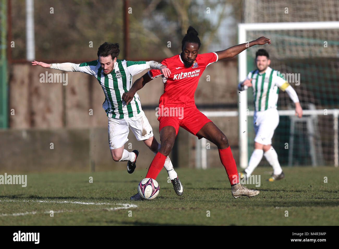 Billy Johnson of Great Wakering and Brian Moses of Redbridge of ...
