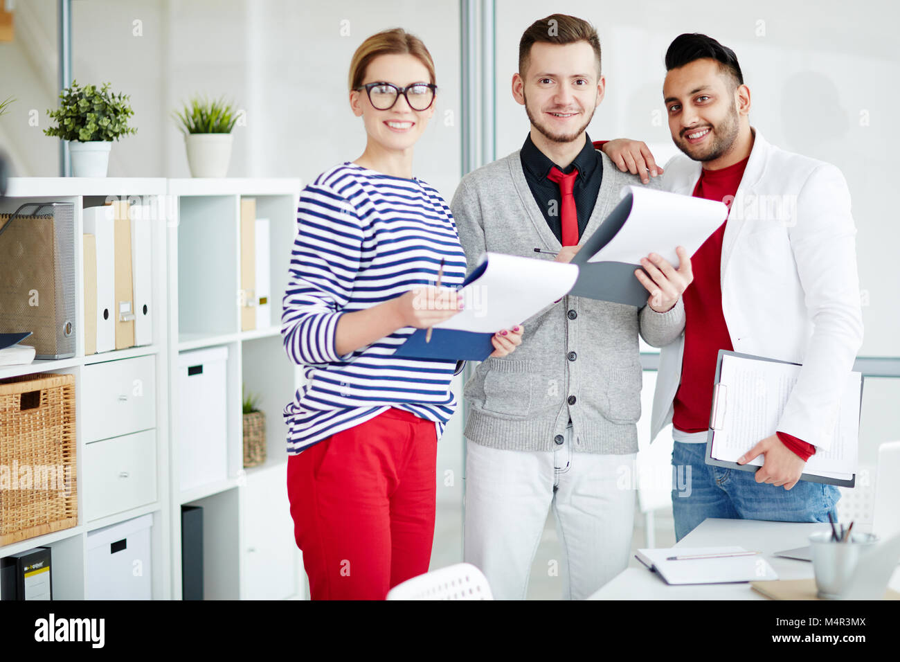 Executive staff hi-res stock photography and images - Alamy