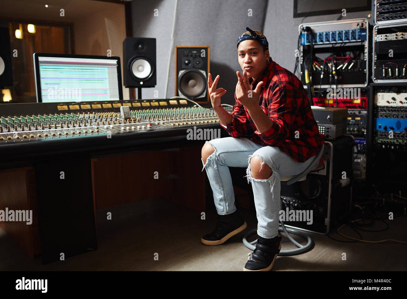 Cool dj hi-res stock photography and images - Alamy