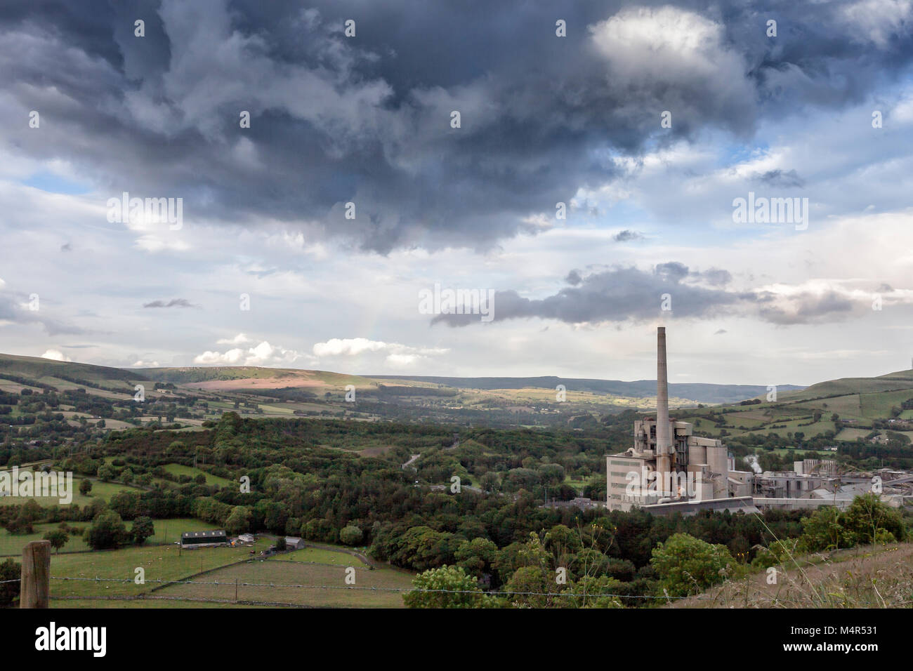 cement works in Peak District National Park, Derbyshire, England Stock ...