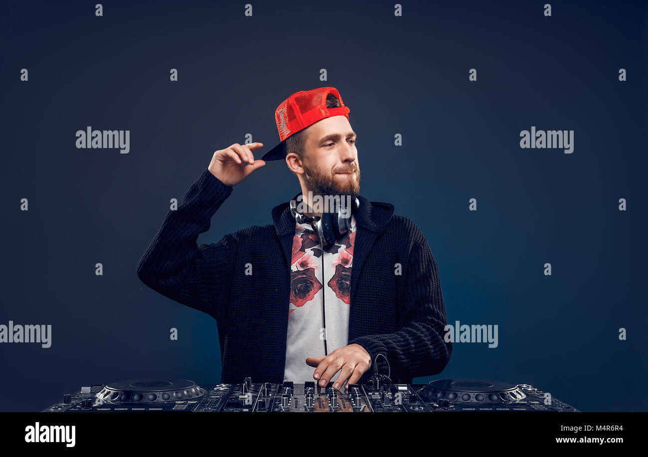 Professional dj mixer hi-res stock photography and images - Alamy
