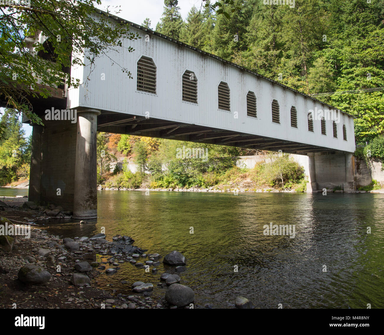 Goodpasture Covered Bridge over the McKenzie River near Springfield ...
