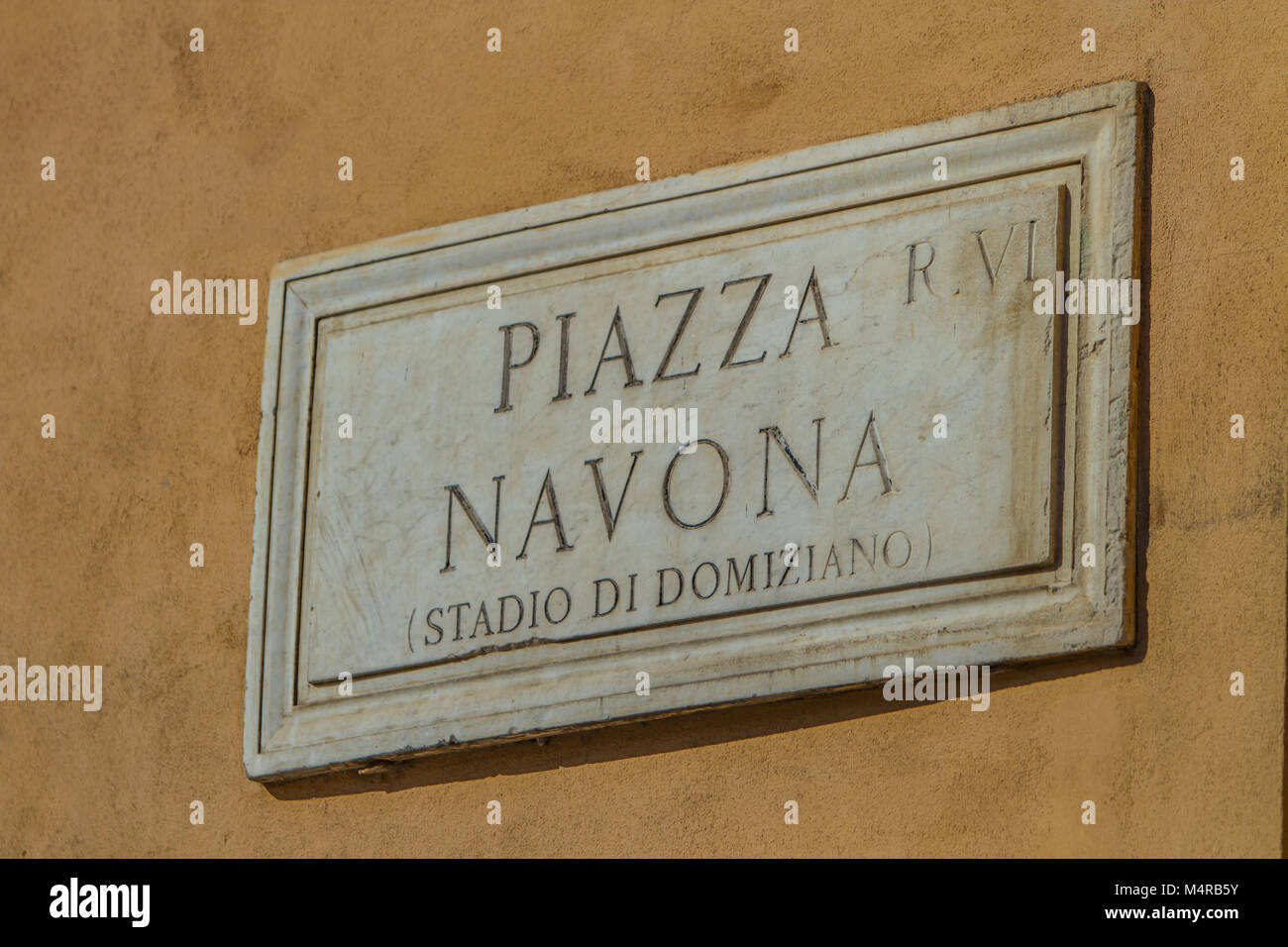 Piazza Navona street sign in Rome, Italy Stock Photo - Alamy