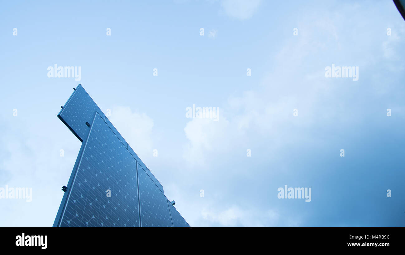 Solarpanel hi-res stock photography and images - Alamy