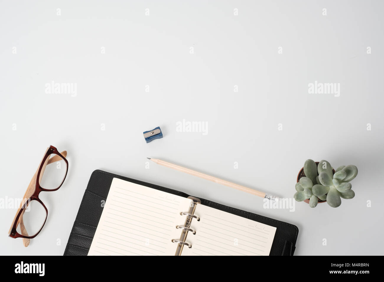 Workspace writer hi-res stock photography and images - Alamy