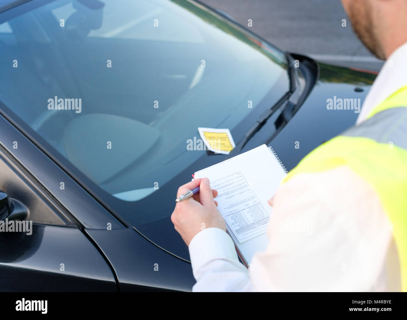 Police Giving Ticket High Resolution Stock Photography and Images - Alamy